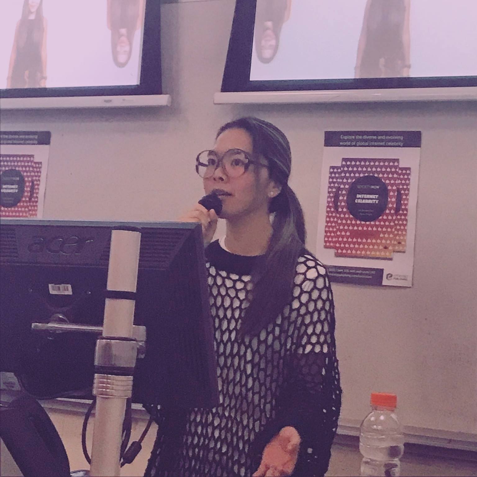 Internet Celebrity: Understanding Fame Online – WISHCRYS